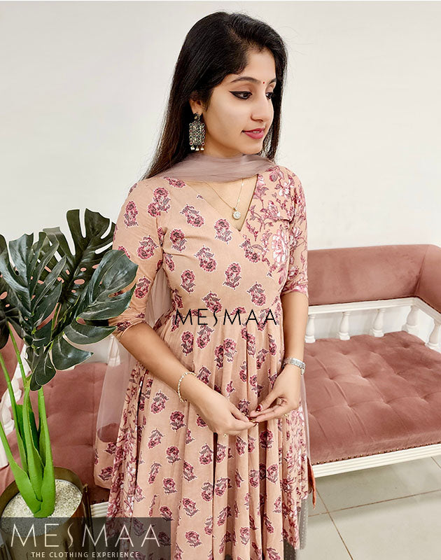 Dusty rose Grey flared anarkali – Mesmaa
