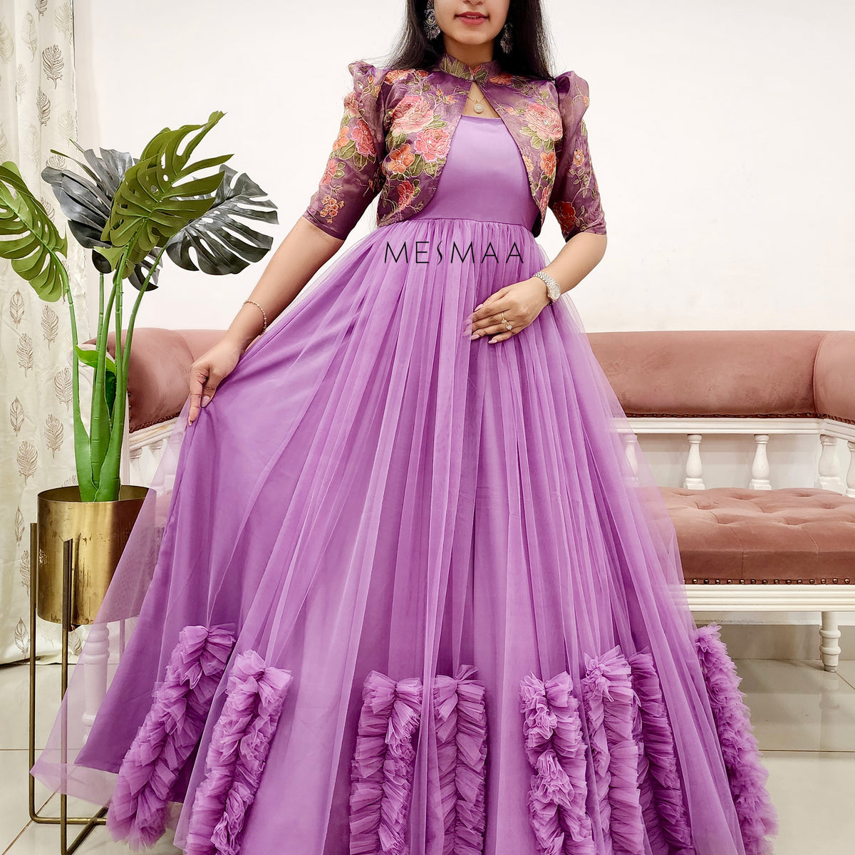Lavender flared gown. – Mesmaa