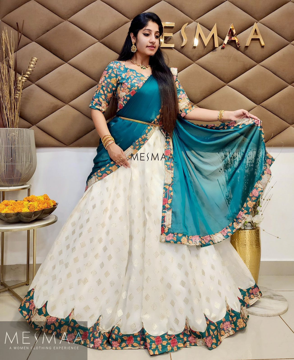White Teal Pichwai lehenga. – Mesmaa